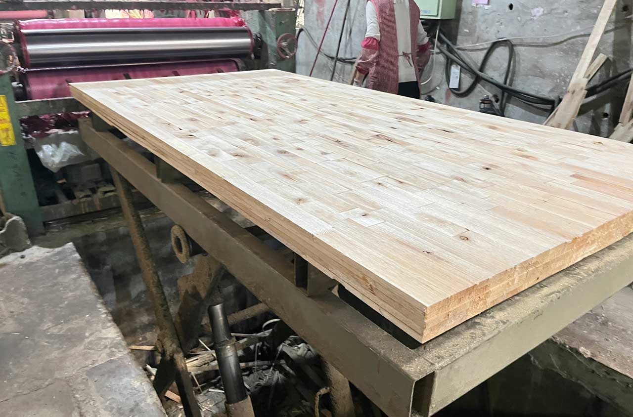 MDF - China plywood manufacturer with 10 years manufacturing experience